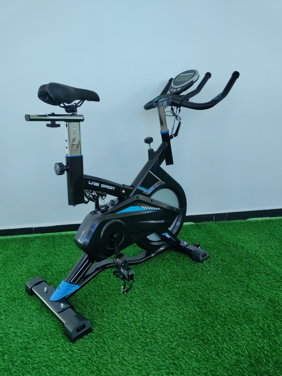 Y9800 Fitness Gym Spin Bike. – Fitness Kenya
